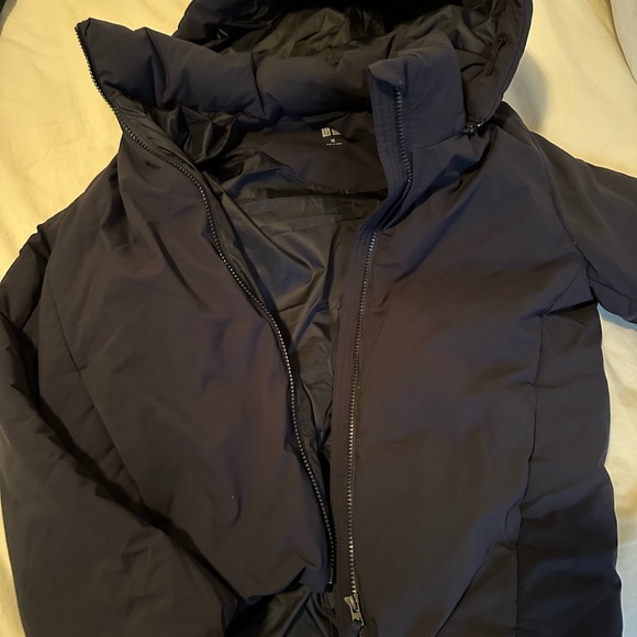 Uniqlo | Jackets & Coats | Uniqlo Cloud Puffer In Navy Blue | Poshmark